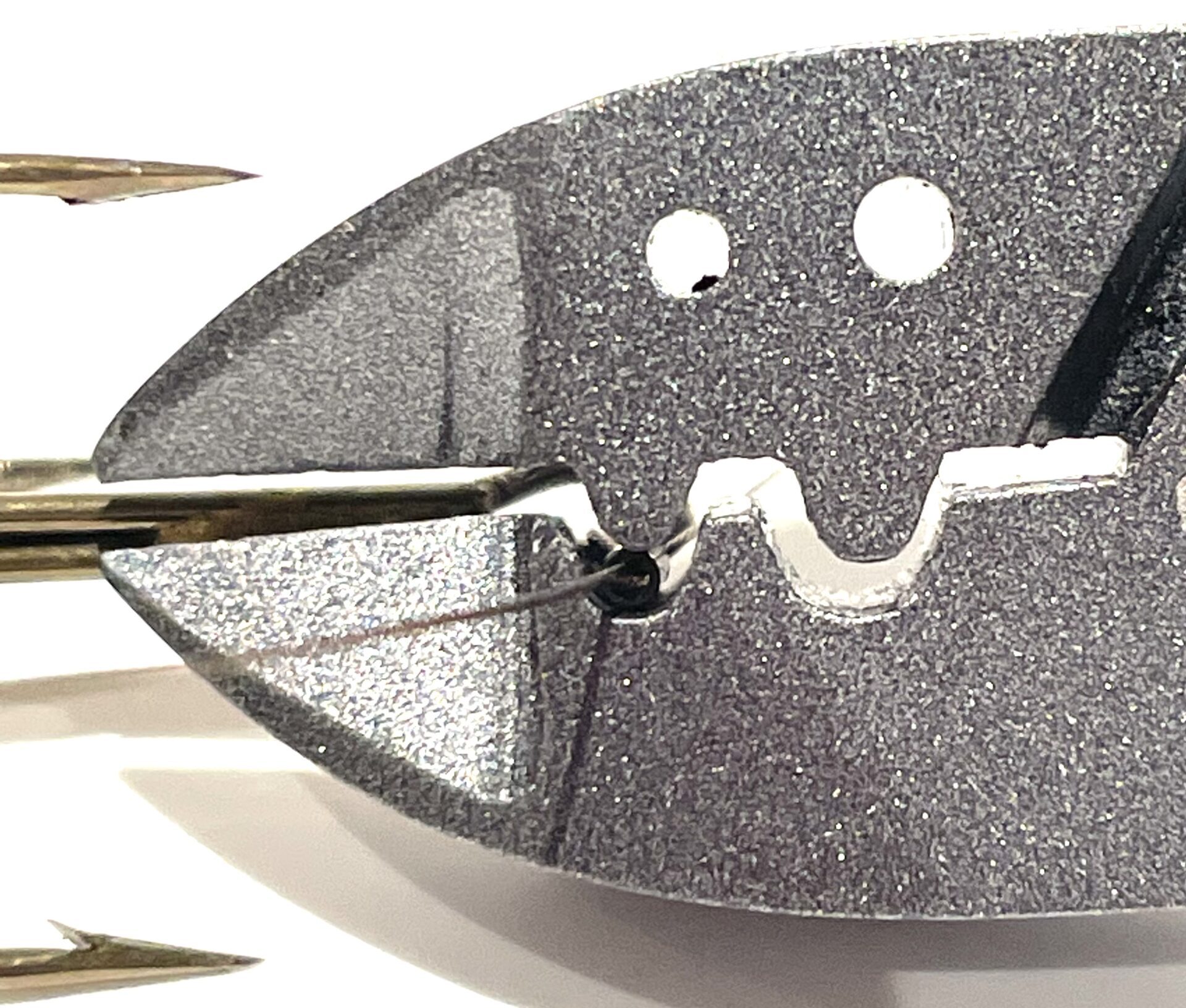 How to Make Dead Bait Pike Fishing Traces - Fishing Maverick